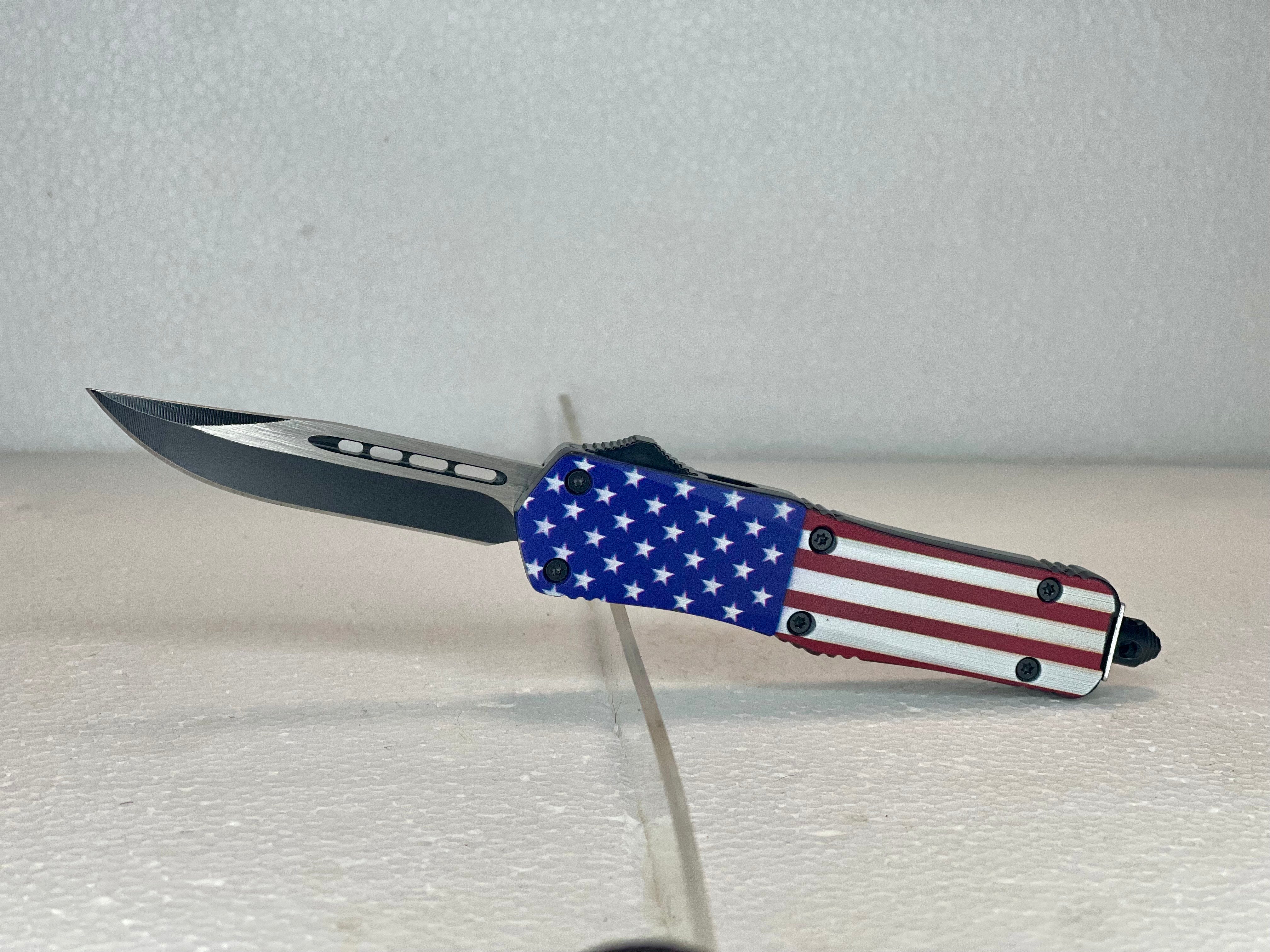 Small Hellion American Flag – Helly Tec